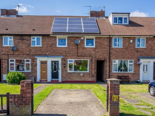 3 bedroom terraced house for sale