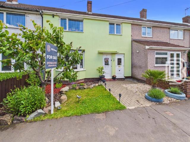 3 bedroom terraced house for sale