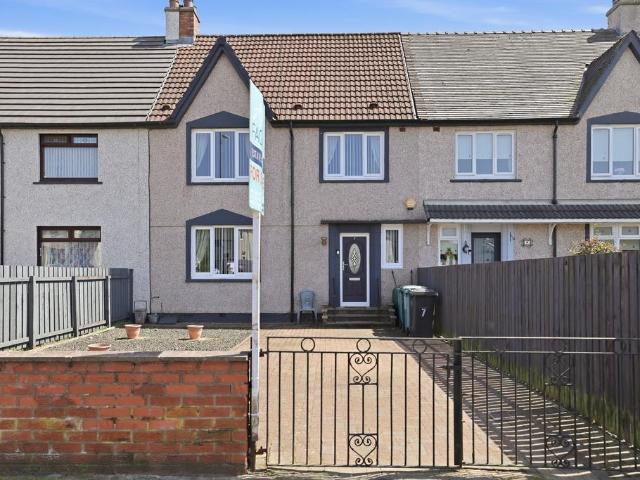 3 bedroom terraced house for sale