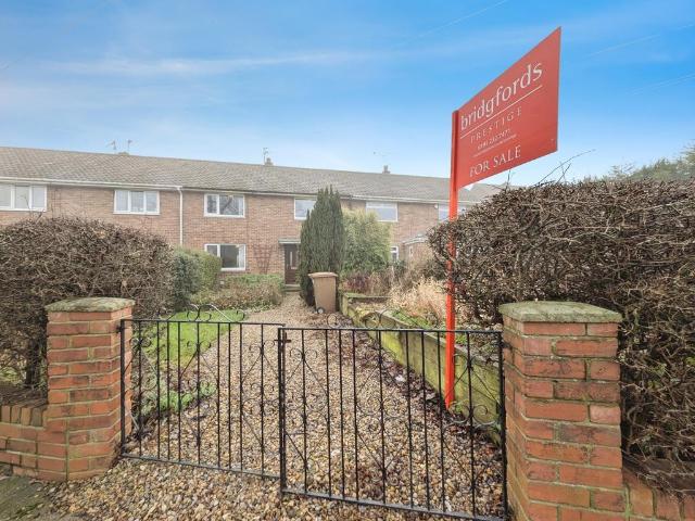 3 bedroom terraced house for sale