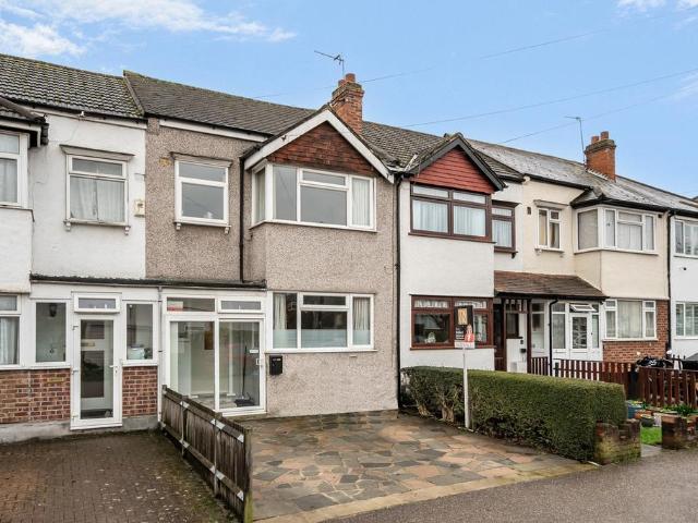 3 bedroom terraced house for sale
