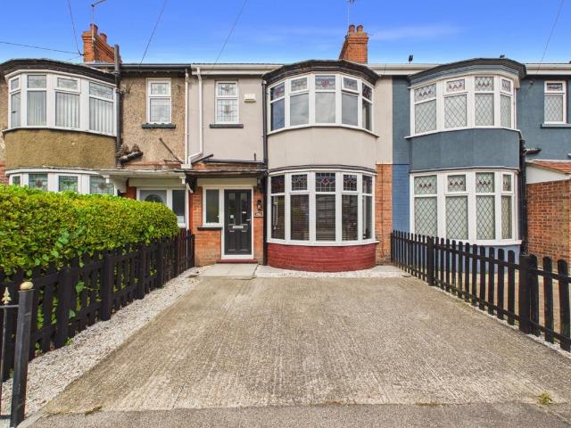 3 bedroom terraced house for sale