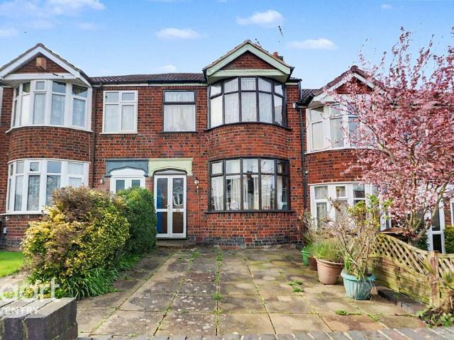 3 bedroom terraced house for sale