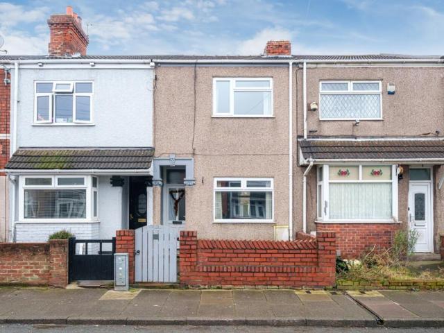 3 bedroom terraced house for sale