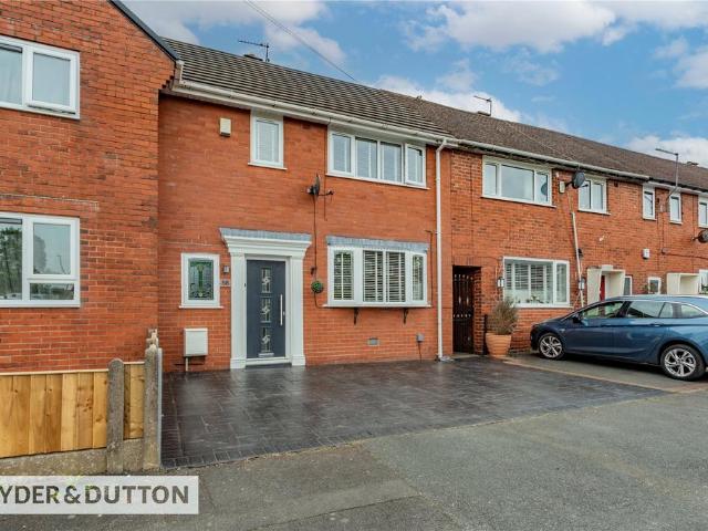 3 bedroom terraced house for sale