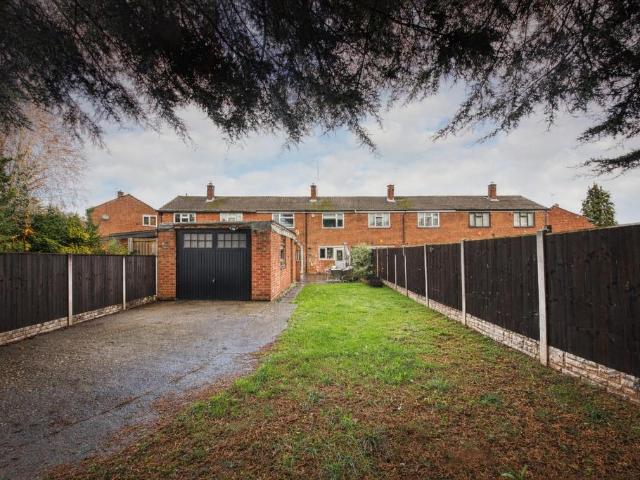 3 bedroom terraced house for sale