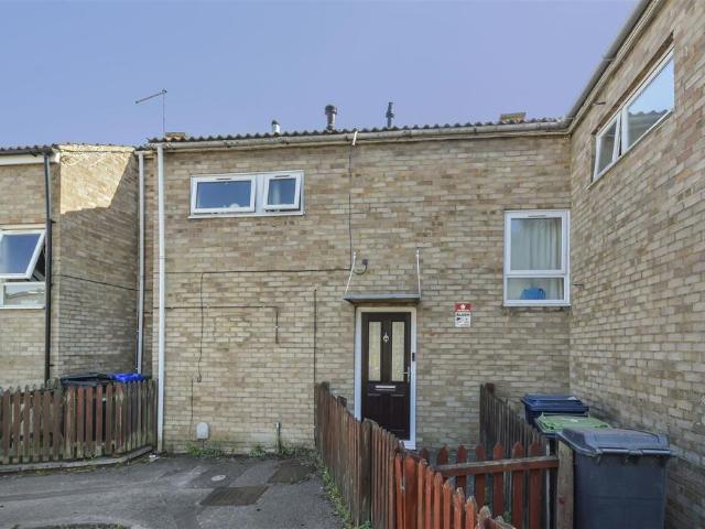 3 bedroom terraced house for sale