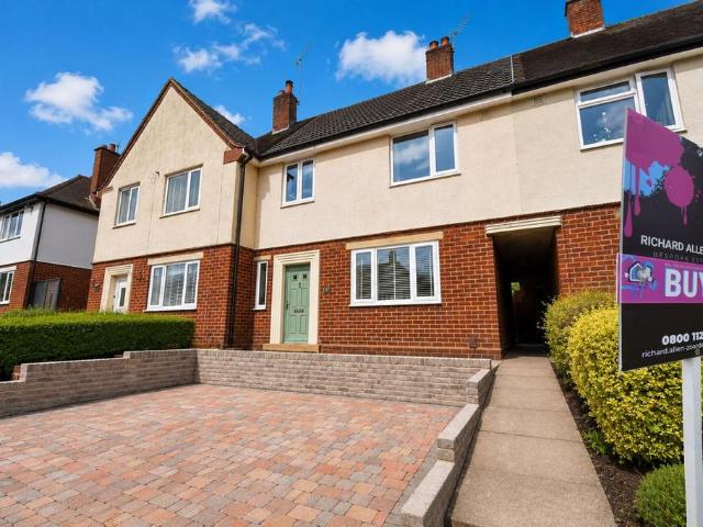 3 bedroom terraced house for sale
