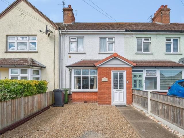 3 bedroom terraced house for sale