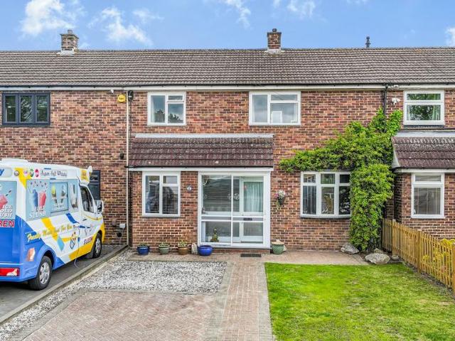 3 bedroom terraced house for sale