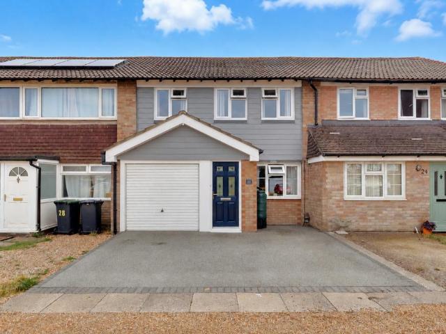 3 bedroom terraced house for sale