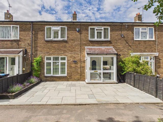 3 bedroom terraced house for sale