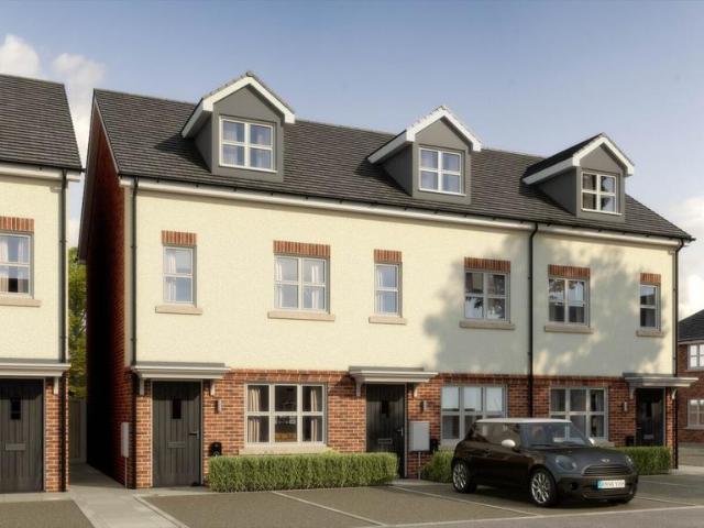 3 bedroom terraced house for sale