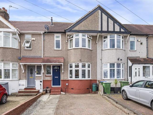 3 bedroom terraced house for sale