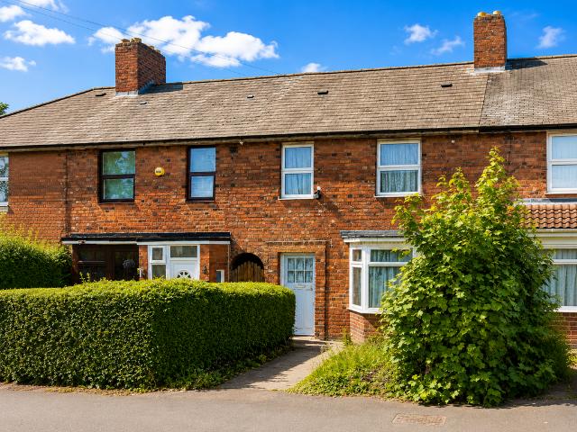 3 bedroom terraced house for sale