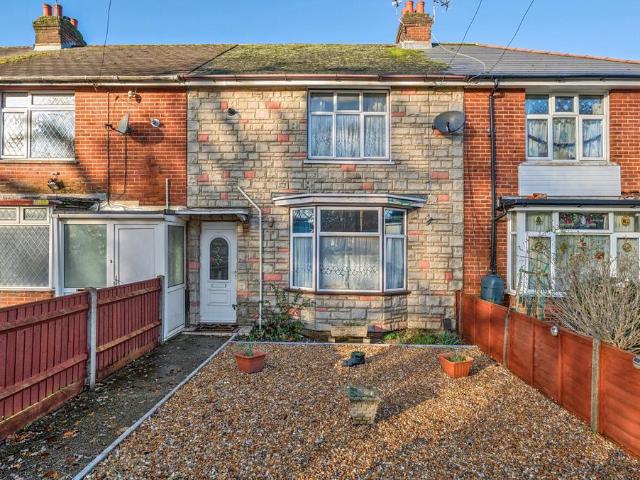 3 bedroom terraced house for sale