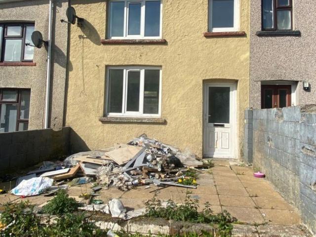 3 bedroom terraced house for sale