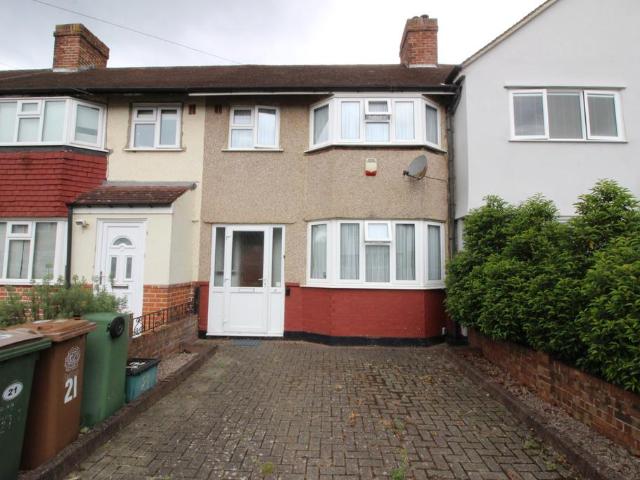 3 bedroom terraced house for sale