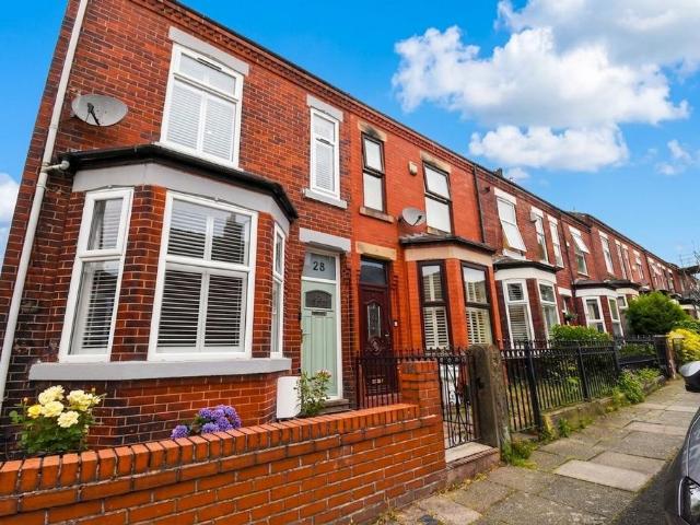3 bedroom terraced house for sale
