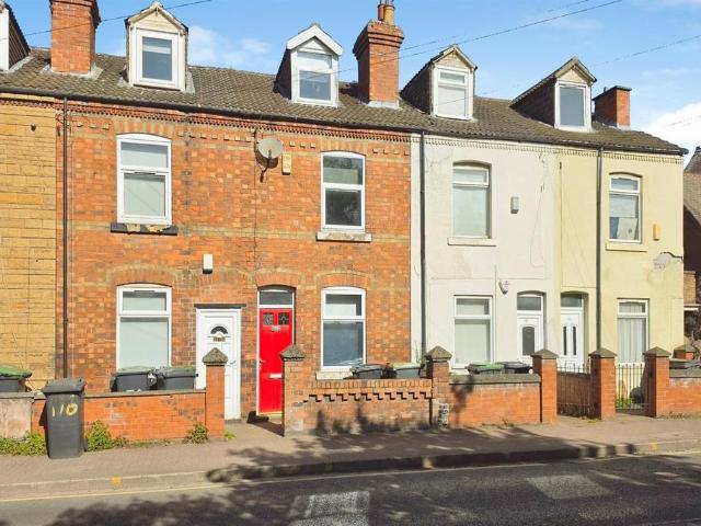 3 bedroom terraced house for sale