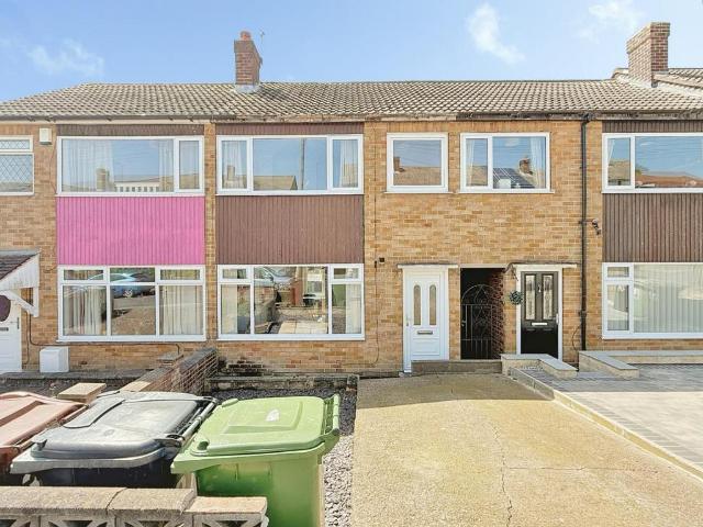 3 bedroom terraced house for sale