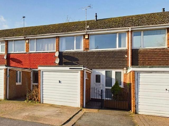 3 bedroom terraced house for sale