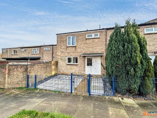 3 bedroom terraced house for sale