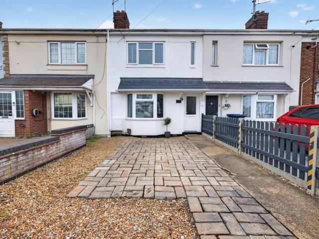 3 bedroom terraced house for sale