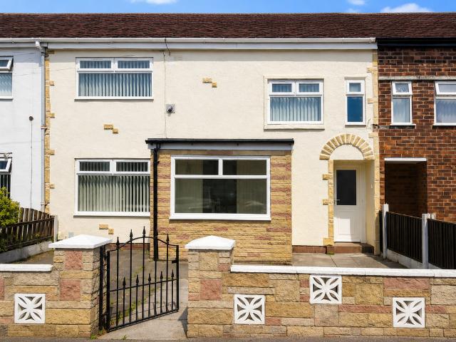 3 bedroom terraced house for sale
