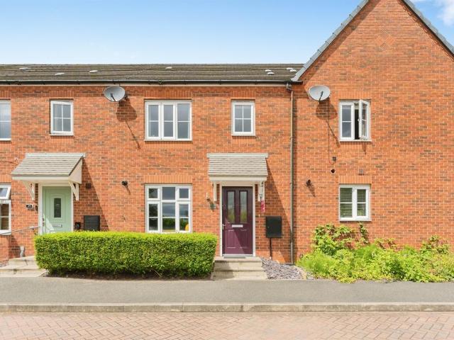 3 bedroom terraced house for sale