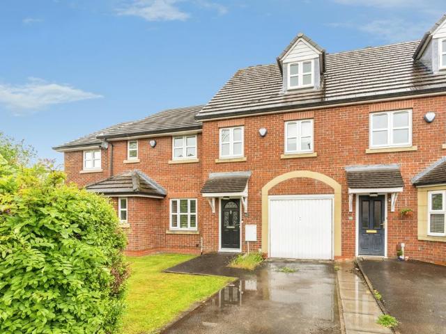 3 bedroom terraced house for sale