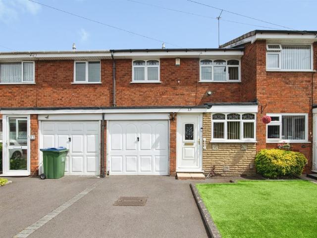 3 bedroom terraced house for sale