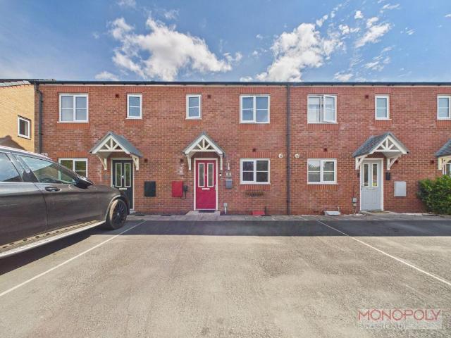 3 bedroom terraced house for sale