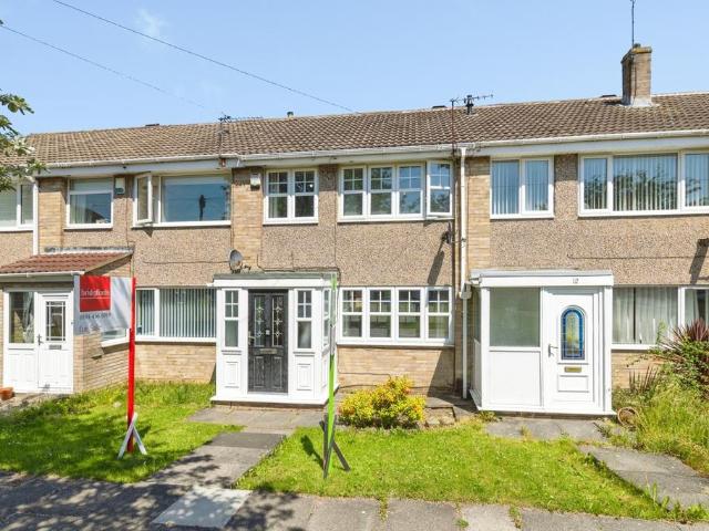 3 bedroom terraced house for sale