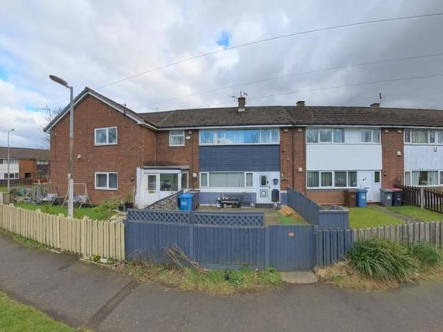 3 bedroom terraced house for sale