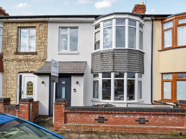 3 bedroom terraced house for sale