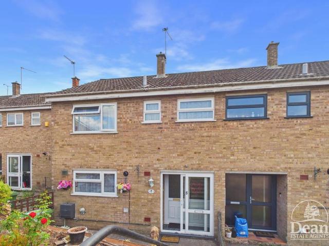 3 bedroom terraced house for sale