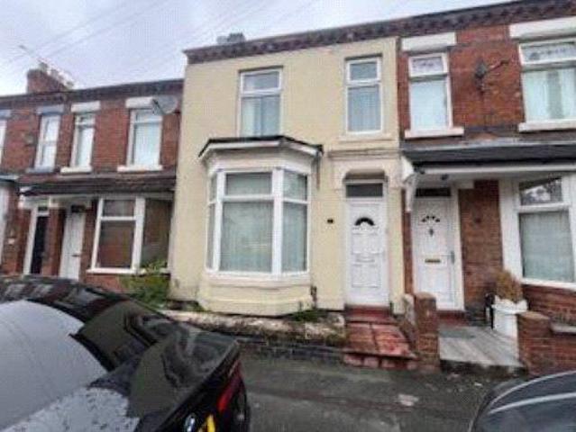 3 bedroom terraced house for sale