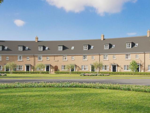 3 bedroom terraced house for sale