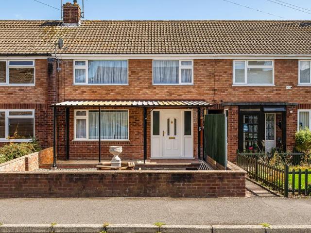 3 bedroom terraced house for sale