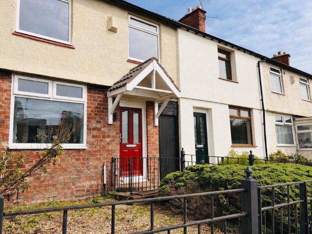 3 bedroom terraced house for sale