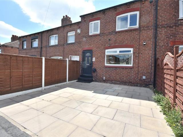 3 bedroom terraced house for sale