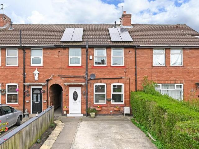 3 bedroom terraced house for sale