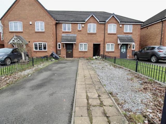 3 bedroom terraced house for sale