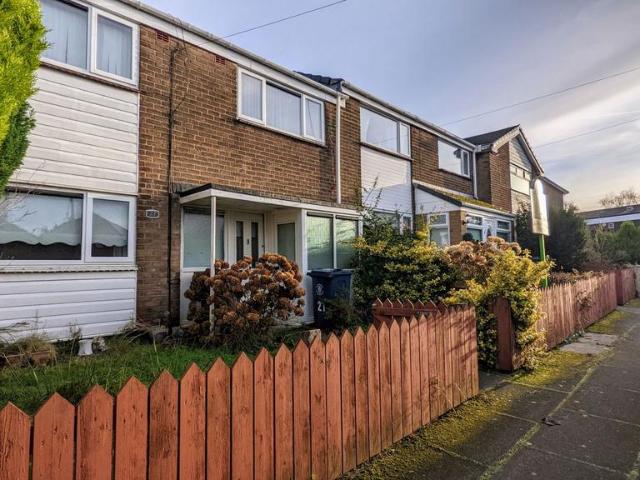 3 bedroom terraced house for sale