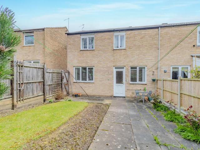 3 bedroom terraced house for sale