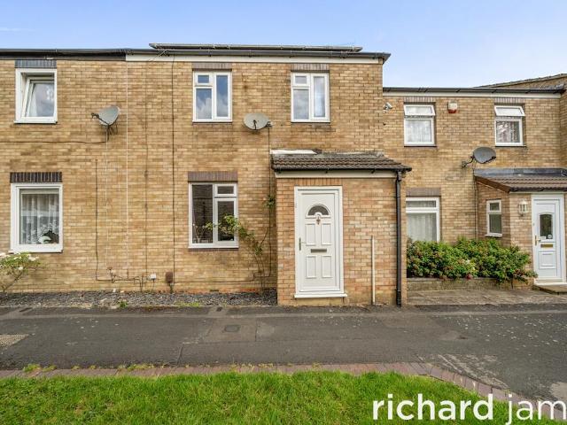 3 bedroom terraced house for sale