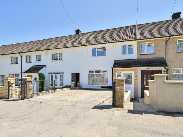 3 bedroom terraced house for sale