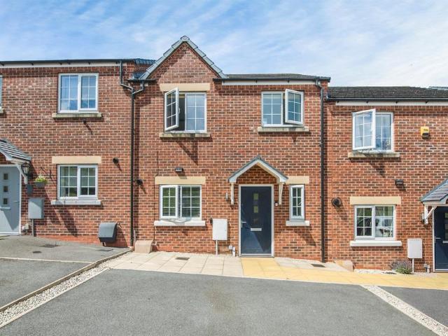3 bedroom terraced house for sale