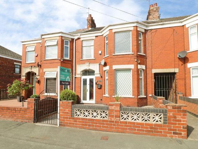 3 bedroom terraced house for sale